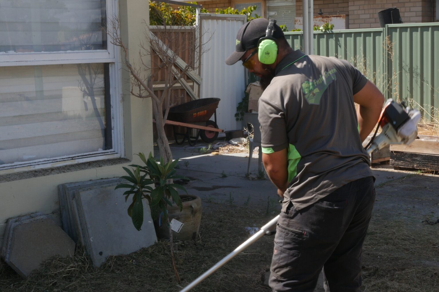 About Us – Fresh Green Gardening